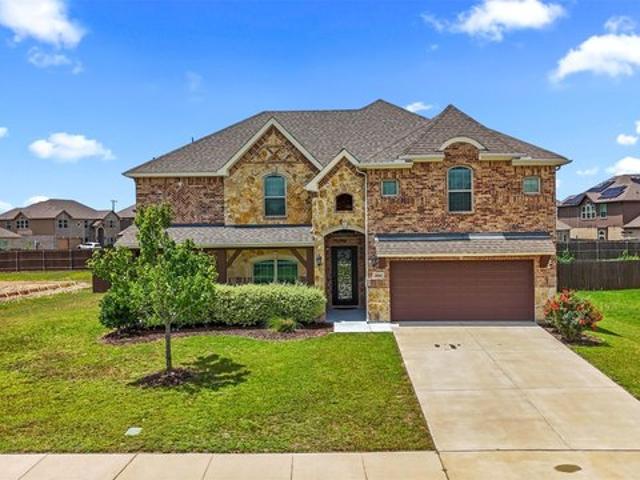 1515 Spring Hill Dr, Cedar Hill, TX 75104