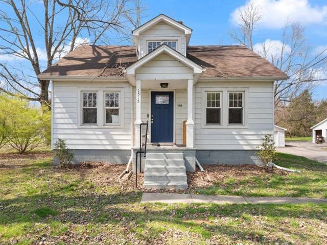 1515 Tunnel Mill Rd, Charlestown, IN 47111