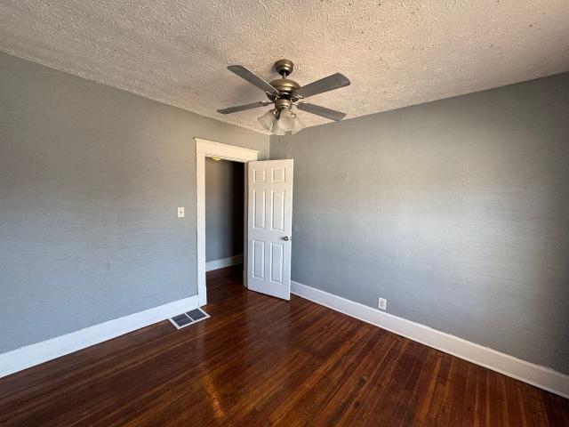 1515 1517 E Michigan Street 1 Bedroom Apartment for Rent at 1515 E Michigan St, Indianapolis, IN 46201 Near Eastside