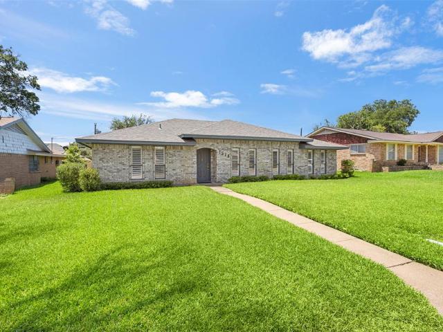 1516 Oak Vista Drive