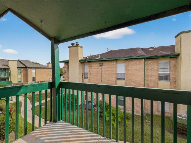 1516 Bay Area Blvd, Unit H10, Houston, TX 77058 | MLS #5696