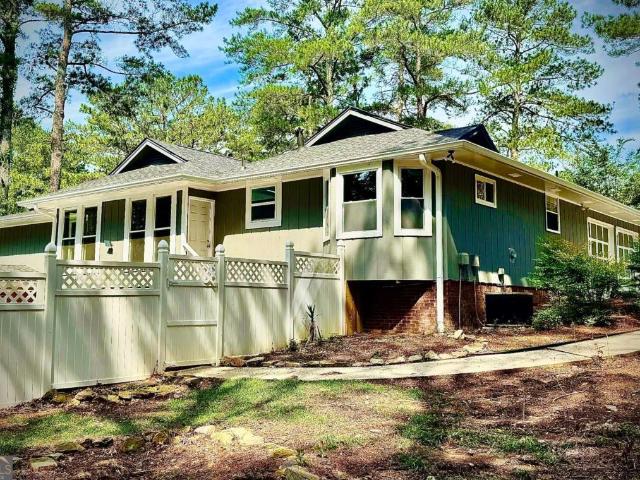 1516 Chase Court