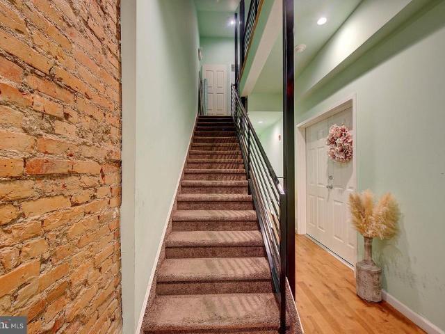 1516 Christian Street