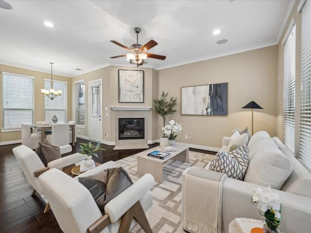 1516 Dyer Lake Lane