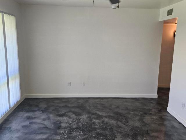 1516 E ROVEY Avenue # 5A