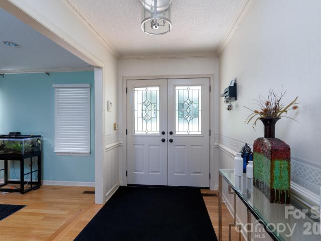 1516 Edinburg Dr, Gastonia, NC 28054 | MLS #4355 | Compass