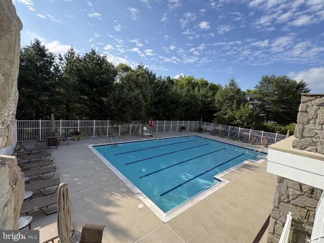 1516 Enyart Way # 304