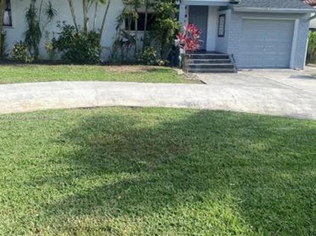 1516 Funston St, Hollywood, FL 33020