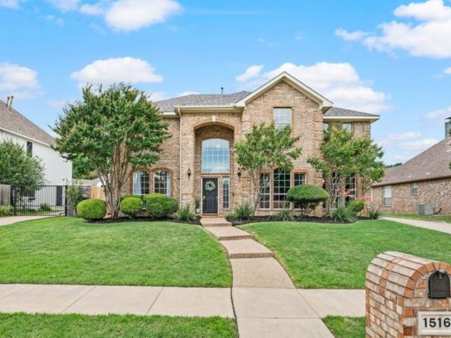 1516 Heather Ln, Keller, TX 76248