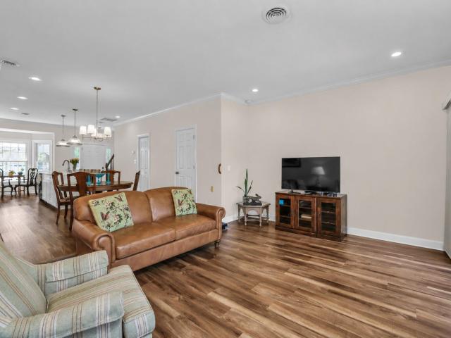 1516 Heritage Landing Drive