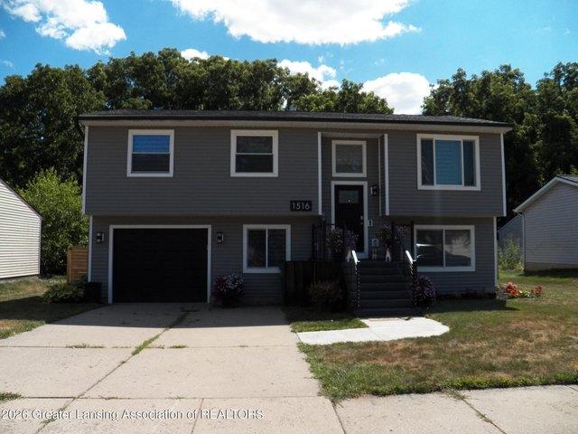 1516 Jacqueline Dr, Holt, MI 48842