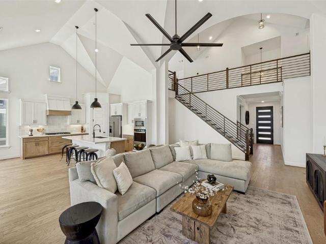 1516 Portico Place