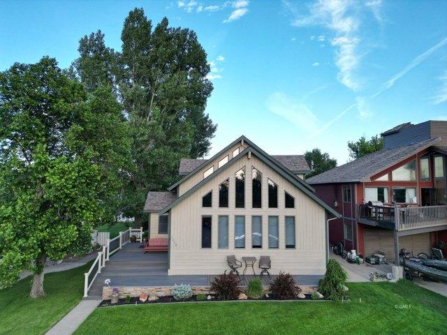 1516 Prospect Dr, Glendive, MT 59330