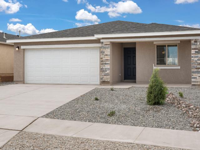 1516 Rawhide Loop NE