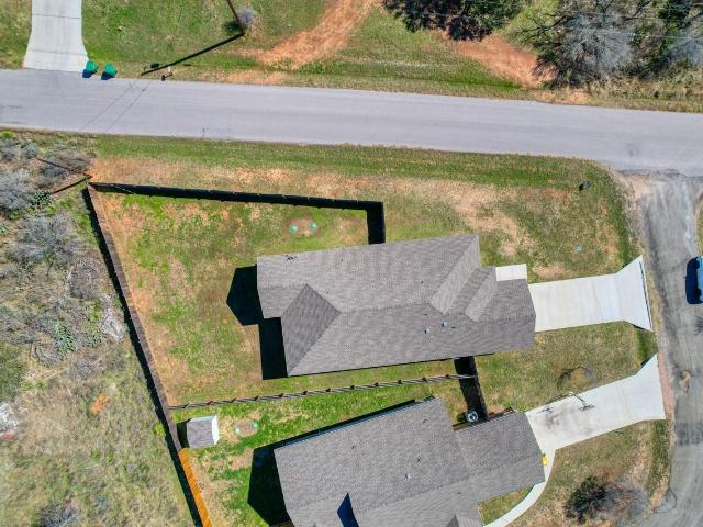 1516 Stonecrests Dr