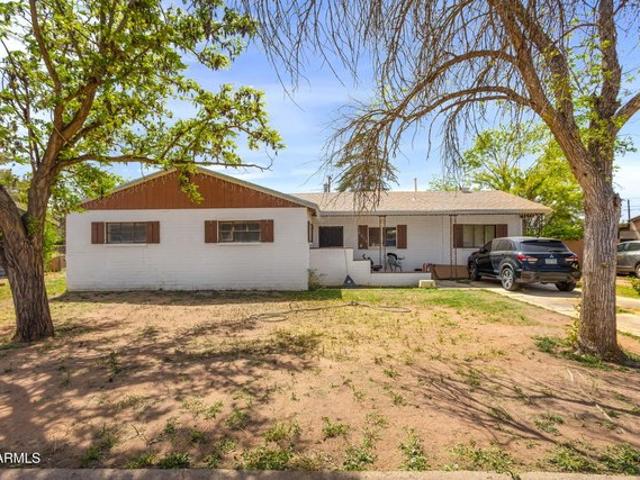 1516 San Antonio Dr, Douglas, AZ 85607