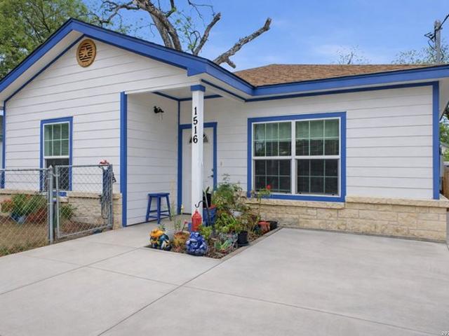 1516 Santiago St, San Antonio, TX 78207