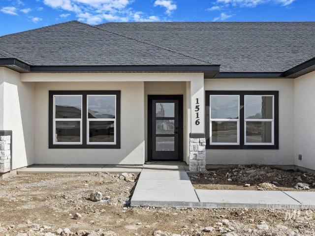 1516 Tule Dr
