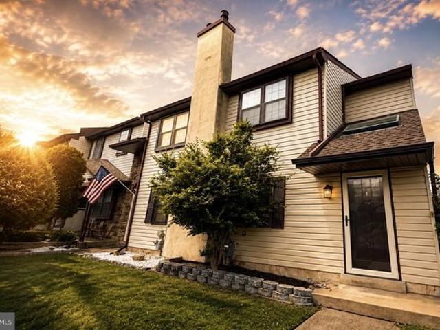 1516 Tarleton Pl, Warminster, PA 18974