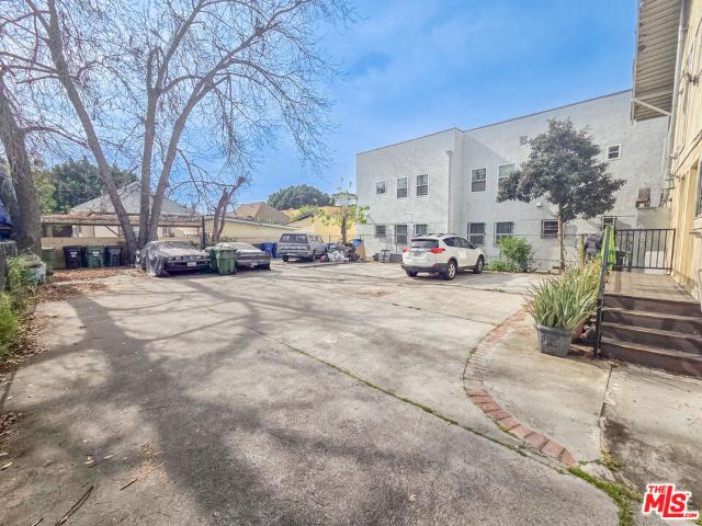 1516 W 11th Pl, Los Angeles, CA 90015 | MLS #26651
