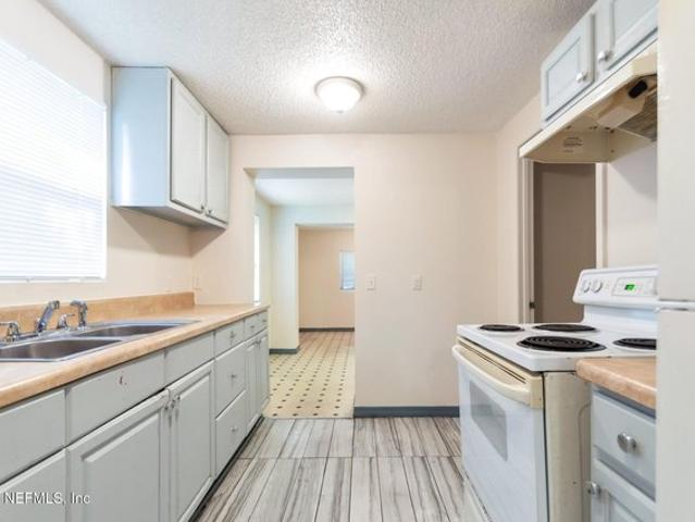 1516 W 33rd St, Jacksonville, FL 32209