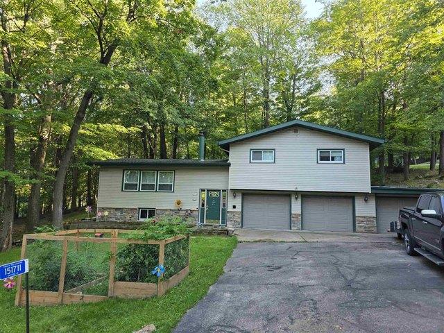 151711 Daffodil Ln, Wausau, WI 54401