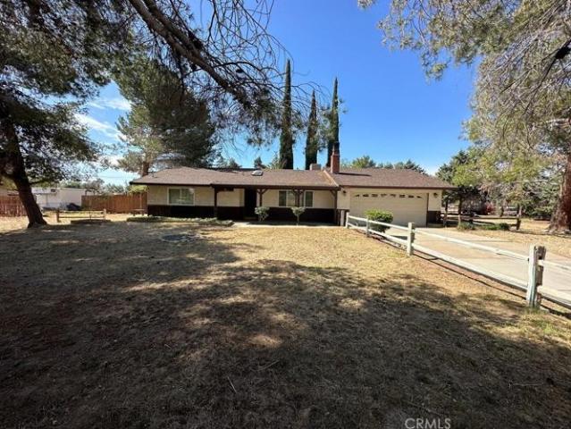 15175 Walnut St, Hesperia, CA 92345