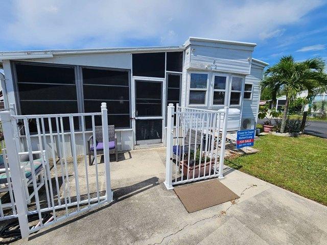 15175 Stringfellow Rd Unit 82, Bokeelia, FL 33922