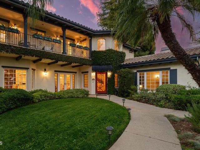 1517 Olive Ln, La Canada Flintridge, CA 91011