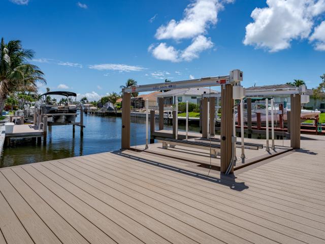 1517 Buccaneer Ct, Marco Island, FL 34145 | MLS #2261