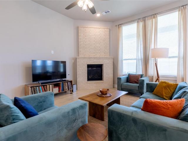 1517 Chickadee Drive