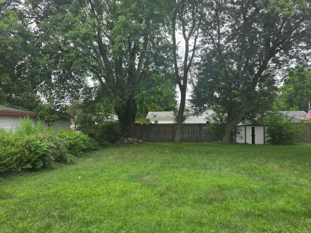 1517 Crestwood Boulevard