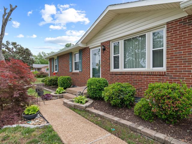 1517 Gasser Dr
