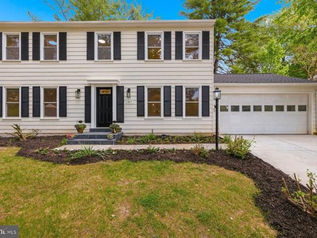 1517 Gerard St, Rockville, MD 20850