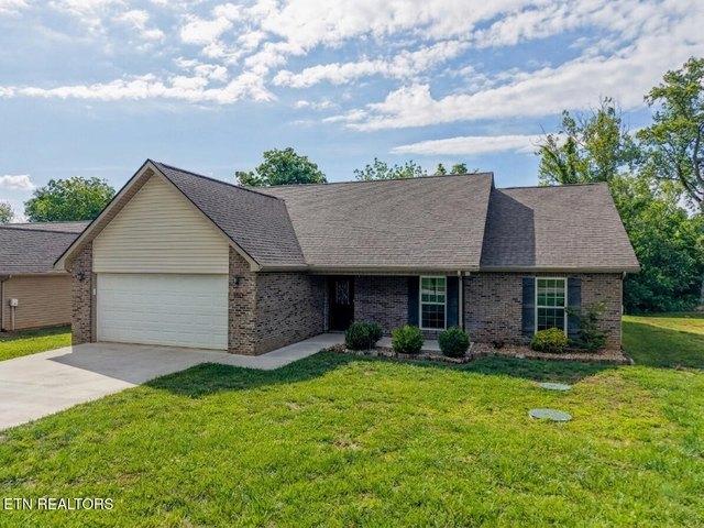 1517 Griffitts Mill Blvd, Maryville, TN 37803