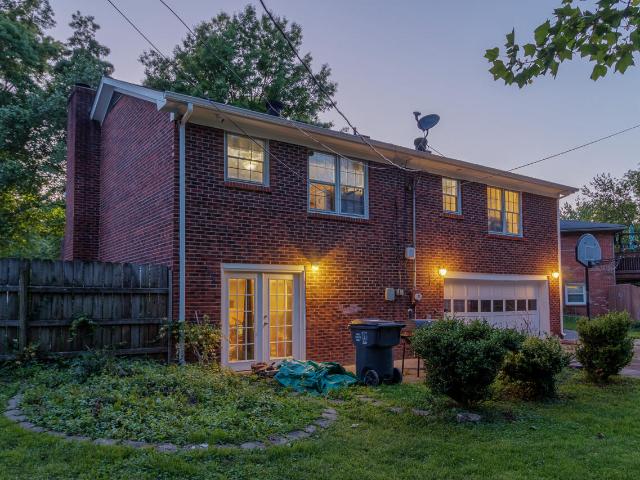 1517 Kelly Circle