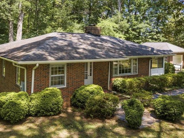 1517 Kings Hwy, King George, VA 22485