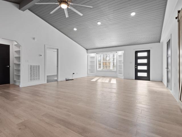 1517 Ridgeview Run