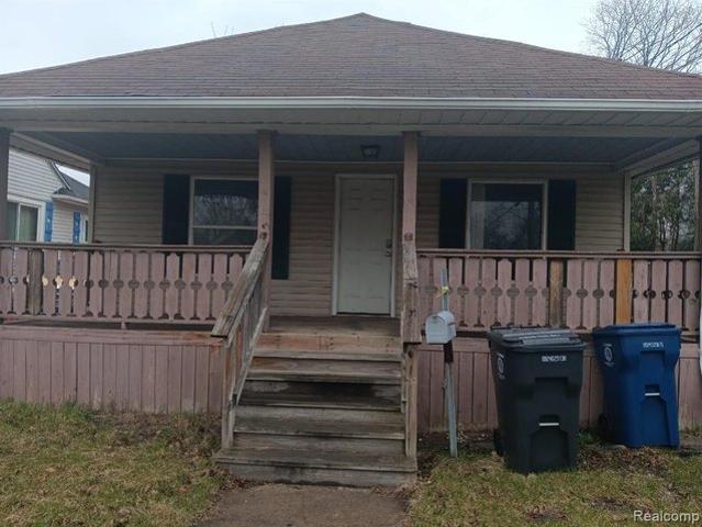 1517 Tacoma St, Flint, MI 48503