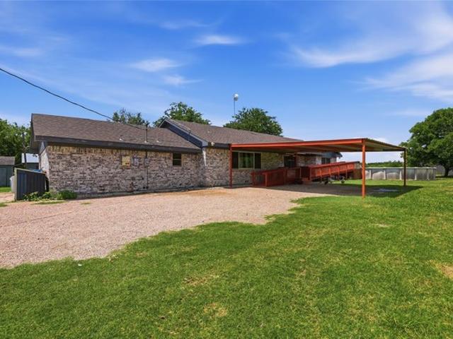 1517 Wiggins Rd, Maypearl, TX 76064