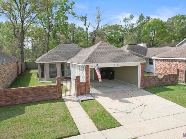 15182 Mary Elizabeth Dr, Baton Rouge, LA 70816 | MLS #BR2026004 | Compass