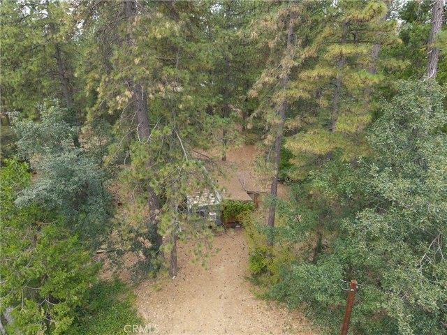 15184 Siwini Rd, Forest Ranch, CA 95942