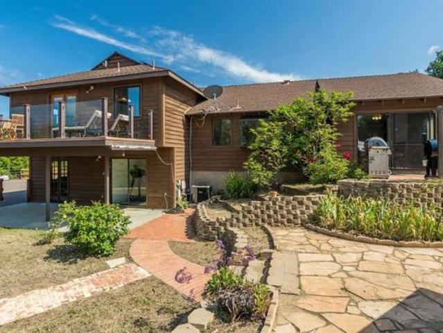 15185 Villa Sierra Rd, Valley Center, CA 92082
