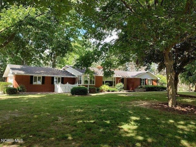 15186 Harris Rd, Defiance, OH 43512