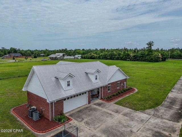 15189 NW Columbus Dr, Altha, FL 32421