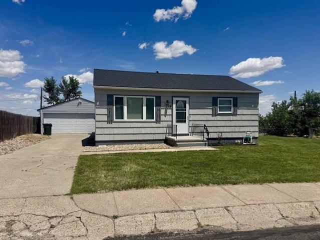 1518 Manor Rd, Sidney, NE 69162