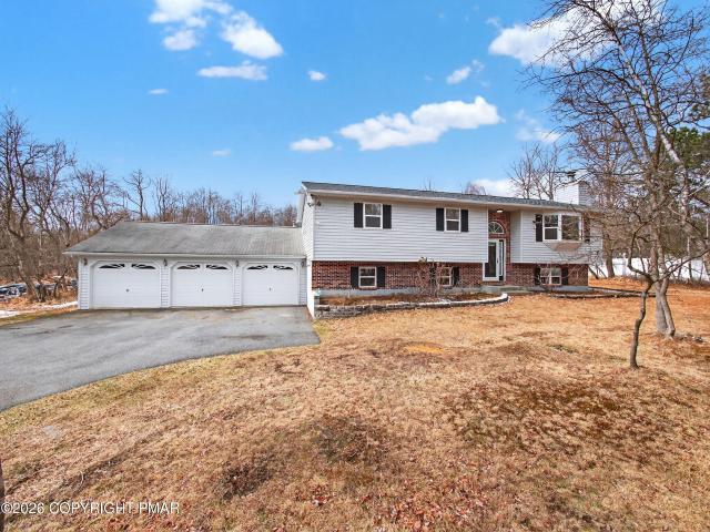 1518 Anne Ln