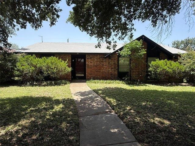 1518 Carnation Dr, Lewisville, TX 75067