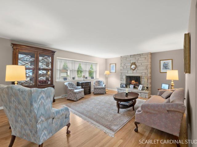 1518 Center Avenue