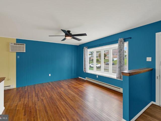 1518 Commonwealth Boulevard